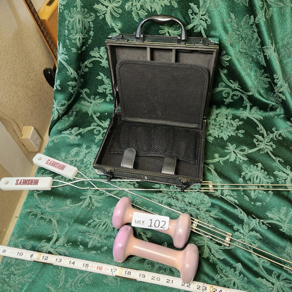 v102- dumbbells, case - Leftover Treasures