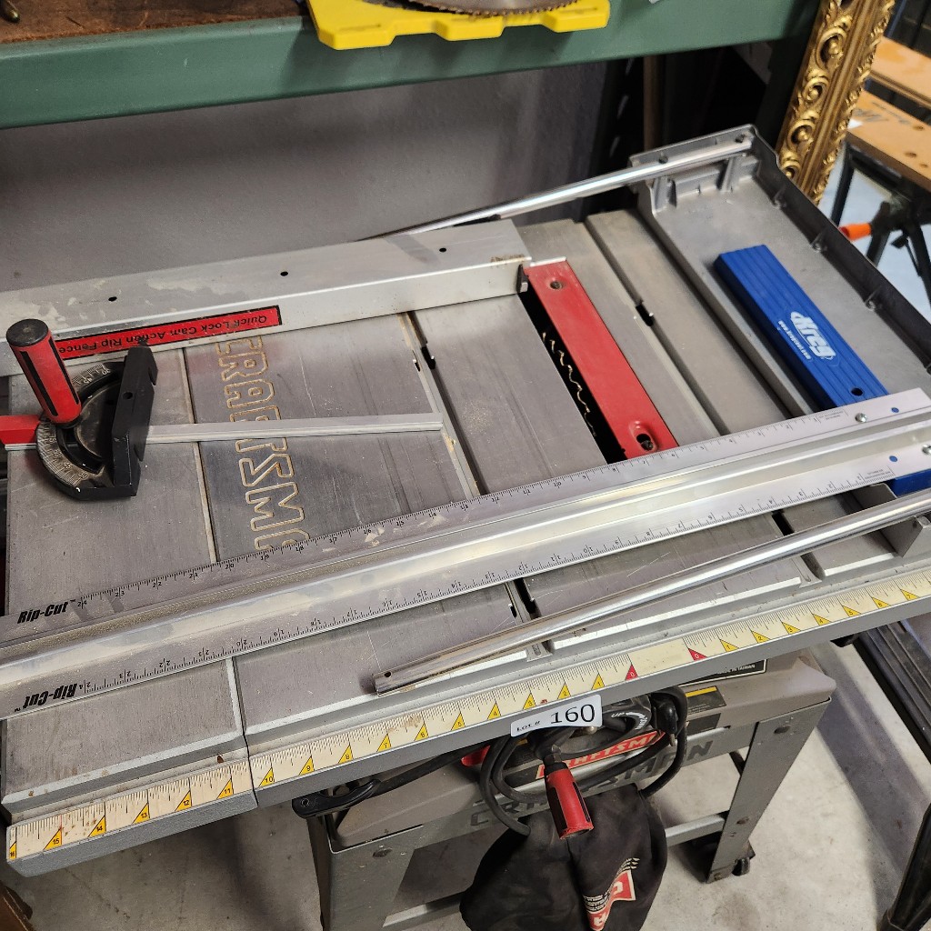g160- Craftsman 10 in Table Saw with extra blades. Works Great ...
