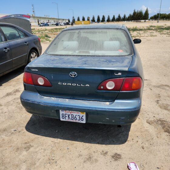 e18- 2002 Toyota Corolla LE Sedan 4D. 4-Cyl, 1.8 Liter. FWD. NO Smog ...