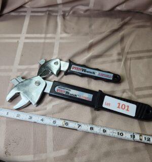 d101- Industrial Versa Wrench Set - Leftover Treasures
