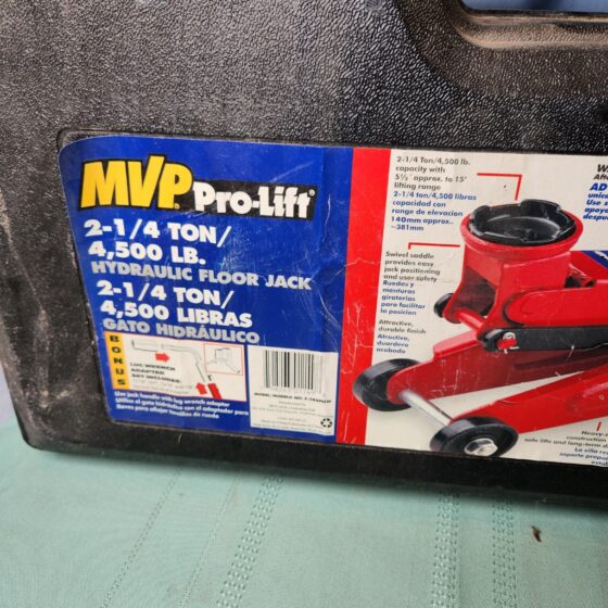 a426- MVP Pro Lift Floor Jack - Leftover Treasures