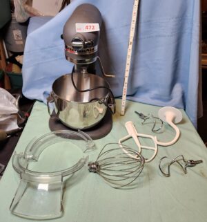 a472- Kitchen Aid Pro Line Model KSM5 w/ attachments. Fully tested ...