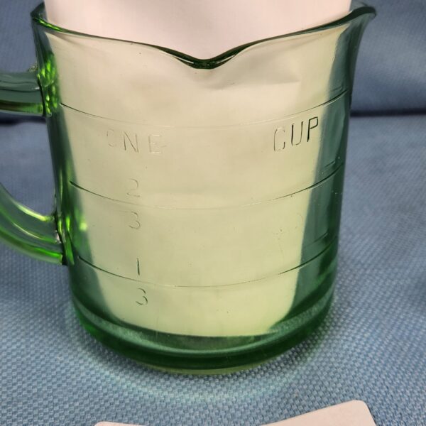 e52- vintage Kelloggs green Depression glass measuring cup - Leftover ...