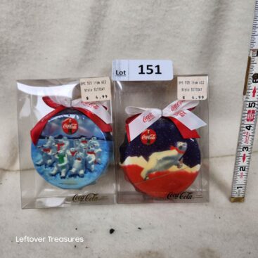 b151- 1995 Coca-Cola polar bear ornaments styled as large bottle caps ...